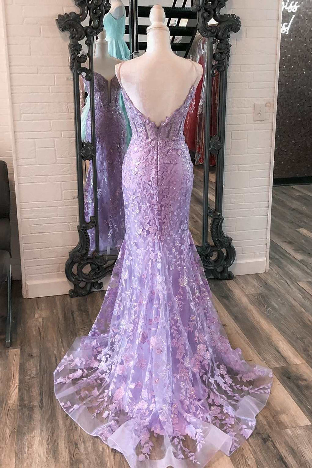 Lavender Floral Appliques Split Neck Mermaid Long Prom Dress – Dreamdressy